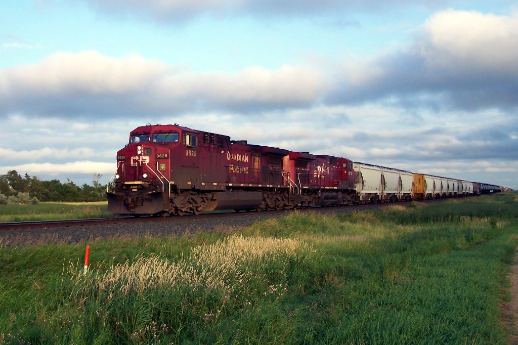 Westbound #497 from Enderlin finally finds some sun